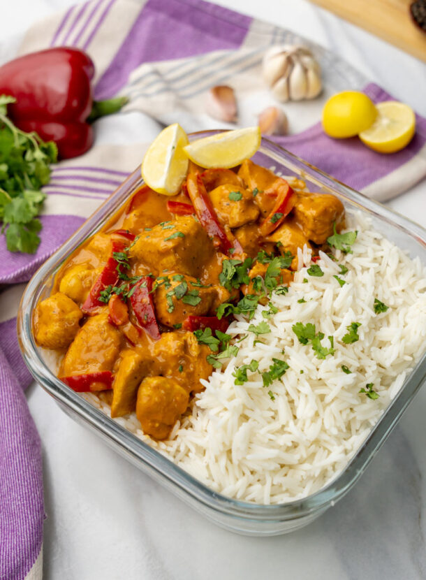 Mouthwatering Coconut Chicken Curry Recipe to Meal Prep - Urban Mamaz