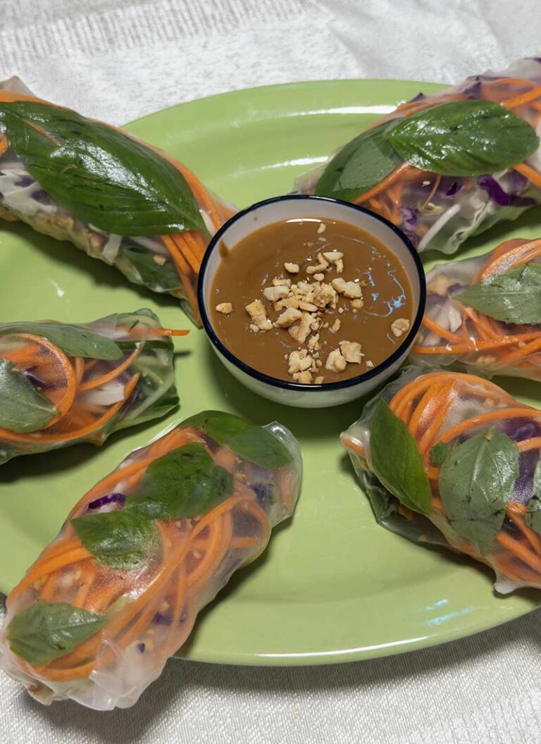 Fresh Spring Rolls with Peanut Sauce Recipe - Urban Mamaz