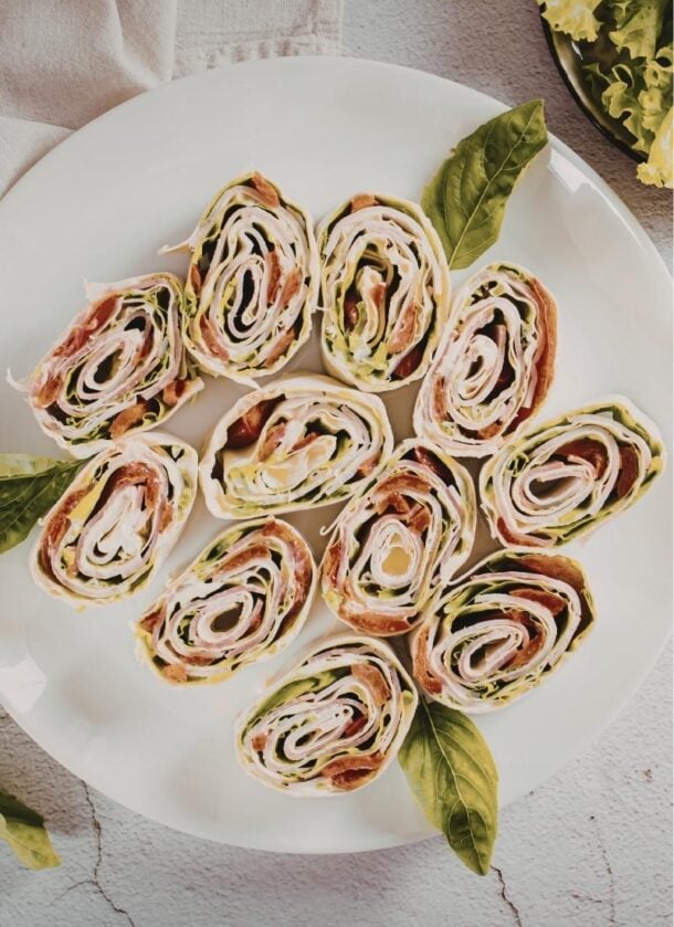 23+ Simple Tortilla Pinwheel Appetizers That Look Fancy but Take ...